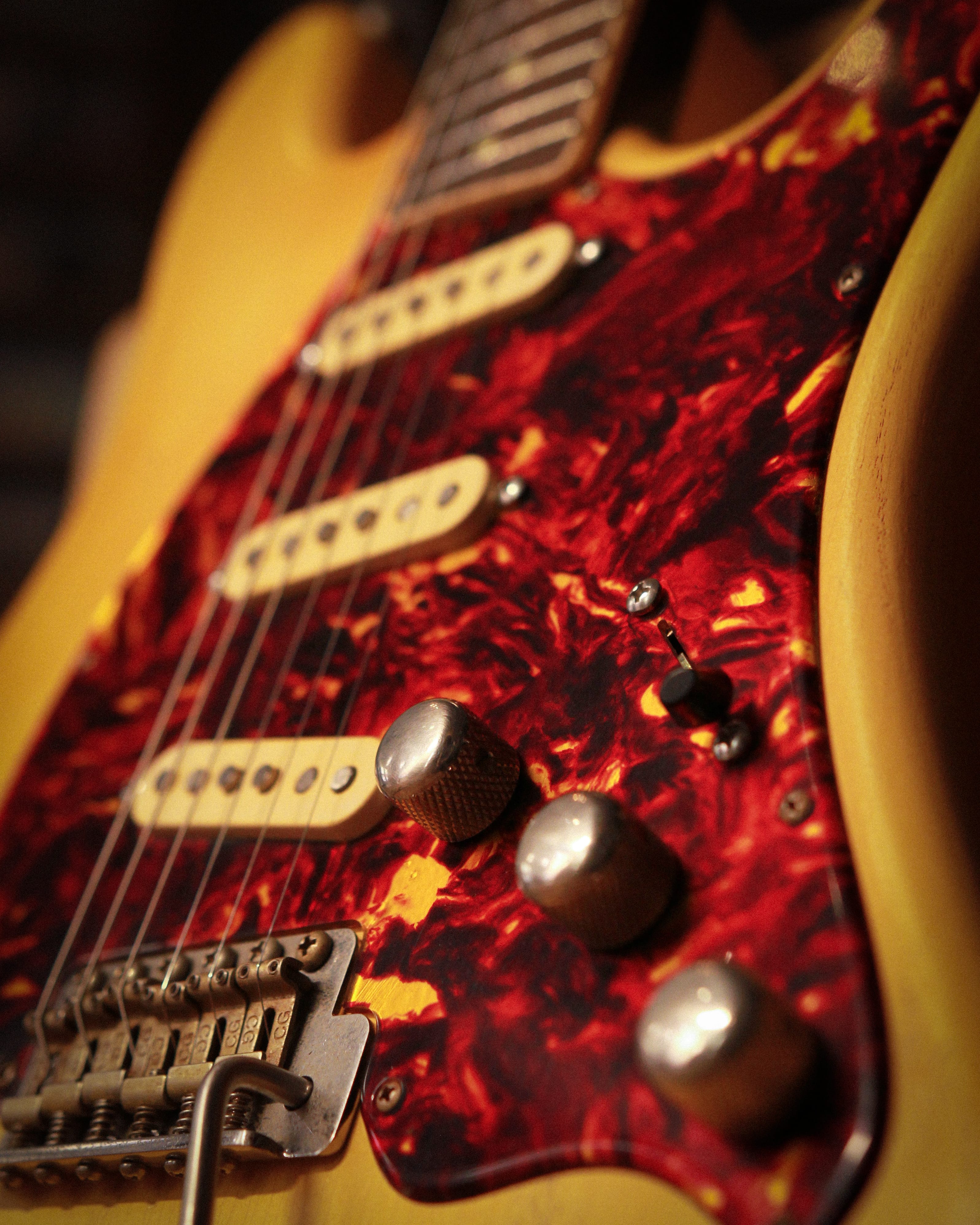 Castedosa Guitars ABI Toasted Burnt Marshmallow – These Go To 11